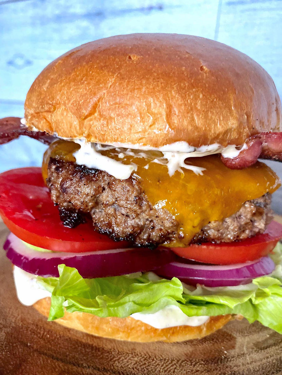 Skinny Latina Traditional Bacon Cheese Burger – Ana Quincoces - Skinny ...
